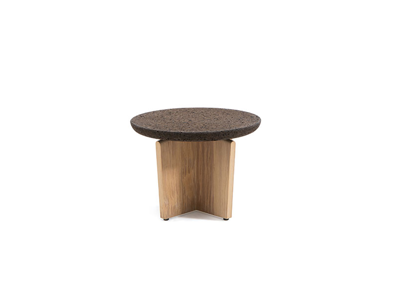 Pouf and coffee table | Ethimo